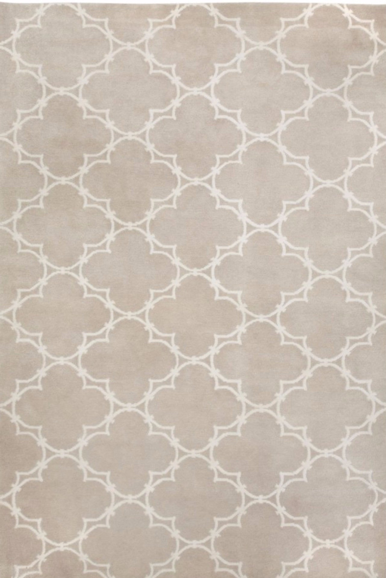 Quatrefoil Rug - Natural Linen - 5' x 8' - COCOCOZY